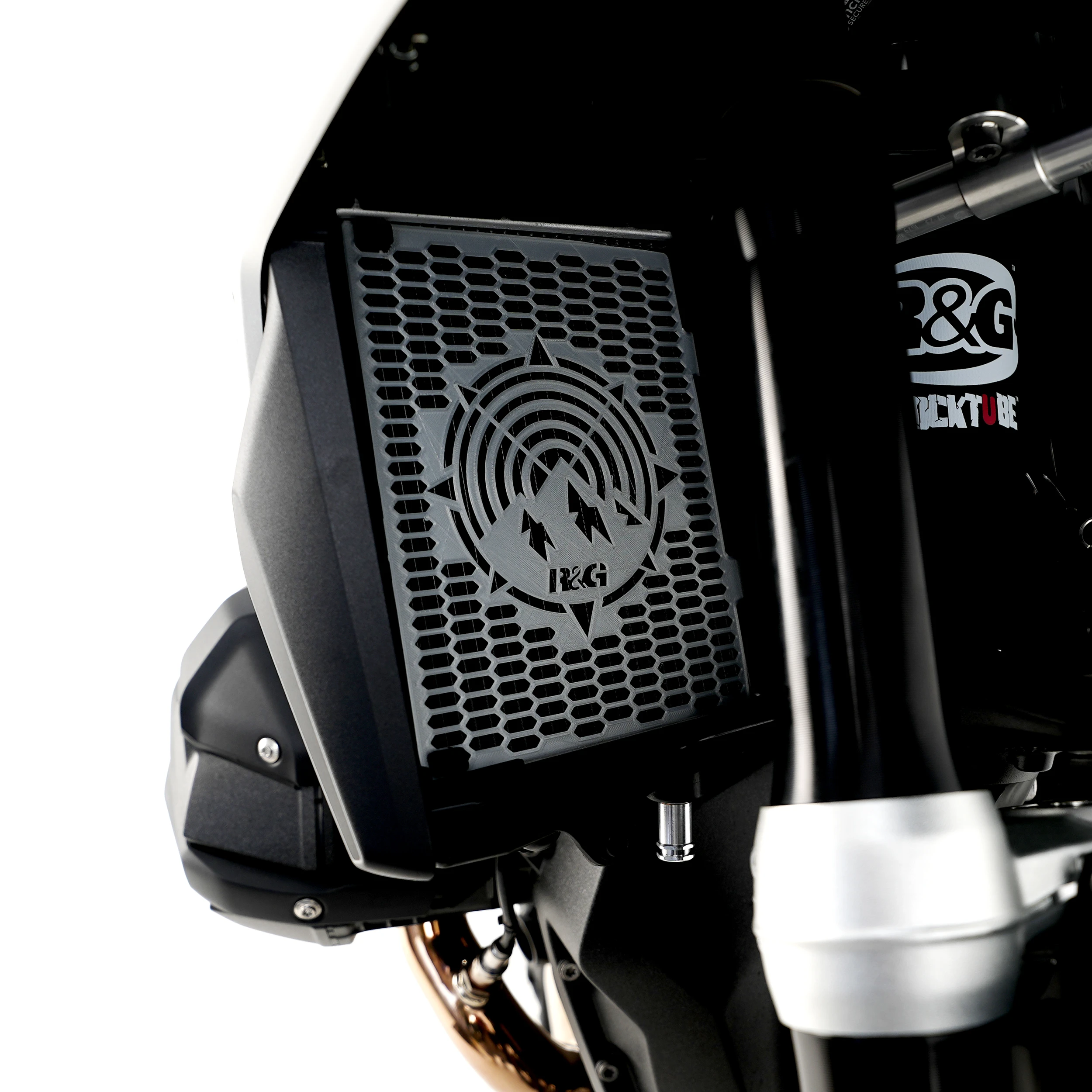 Images: RAD0332PROTI | R&G